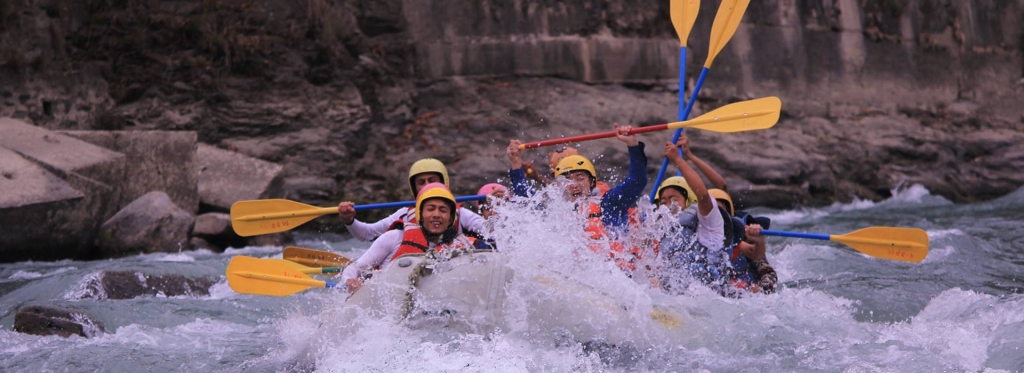 Tamur River Rafting | Scenic Nepal Treks